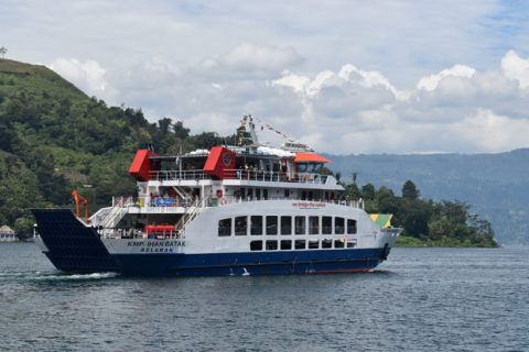 Kapal Feri Rute Ambarita – Ajibata Danau Toba Ditambah | Tobaria