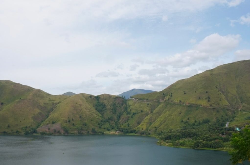 Spot Instagramable Terbaru: Bukit Cinta Samosir, Surga Pemandangan ...